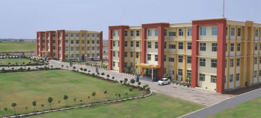Universal Group of Institutions Mohali B.Tech {Lateral} Computer ...