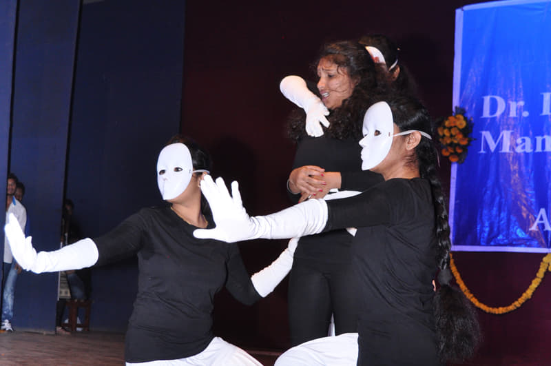 Dr. D.Y. Patil Vidya Pratishthan Society's Pune Gallery