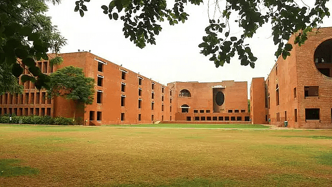 IIM-Ahmedabad to Launch New Logo and Website; Campus Building Renovated
