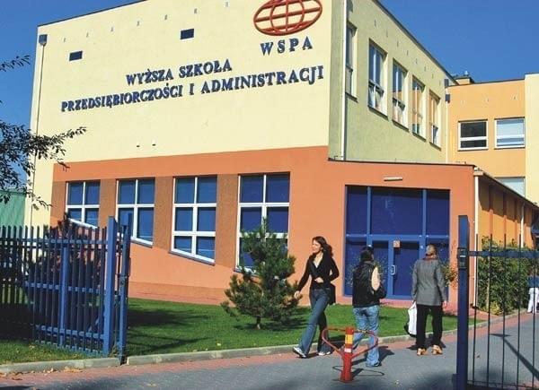 WSPA University College: Courses, Deadlines and Scholarships