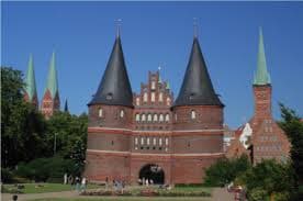 University of Luebeck: Fees 2026, Scholarships, Admissions 2026 ...
