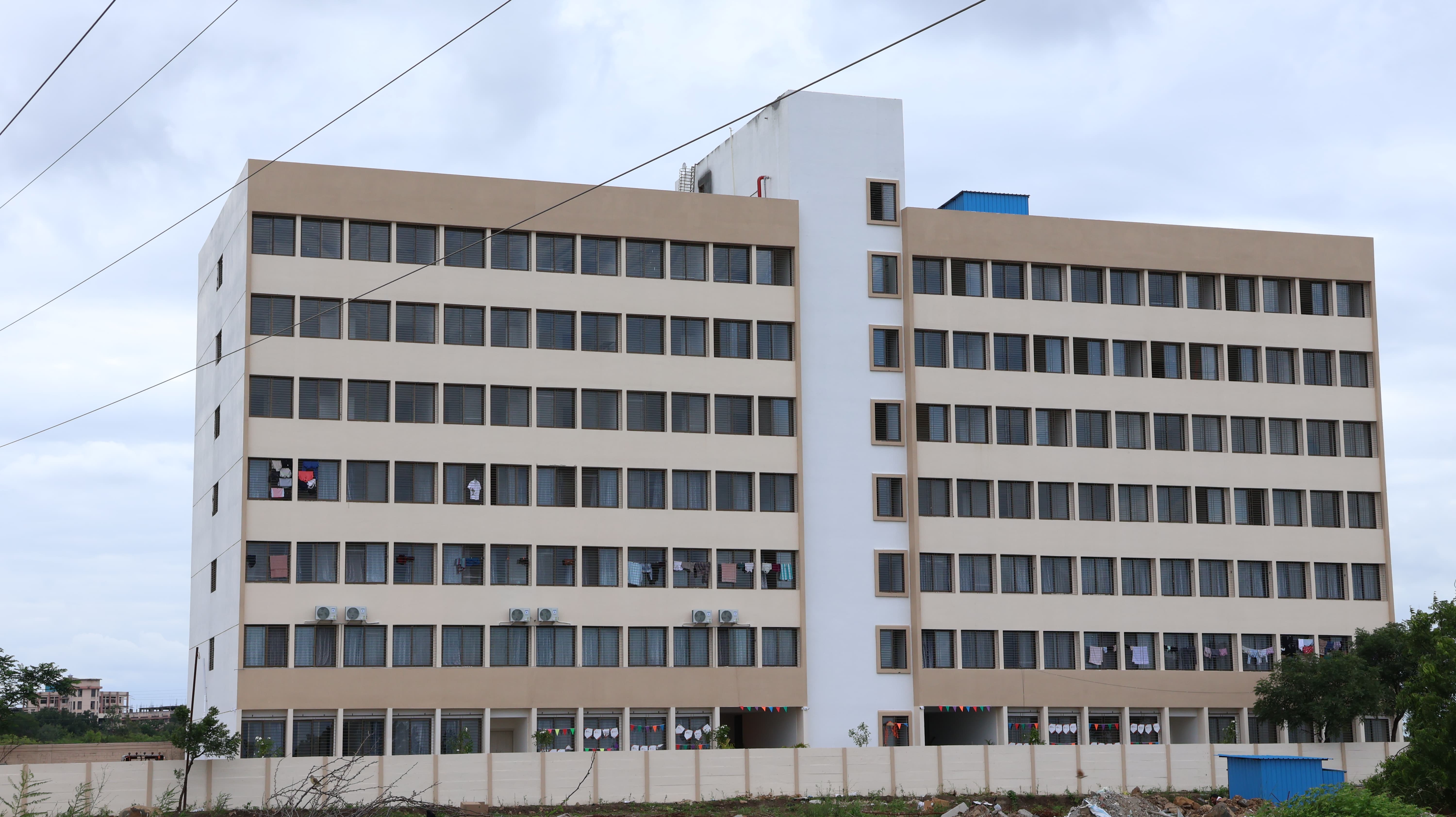 MIT Vishwaprayag University Solapur: Fees, Admission 2026, Courses ...