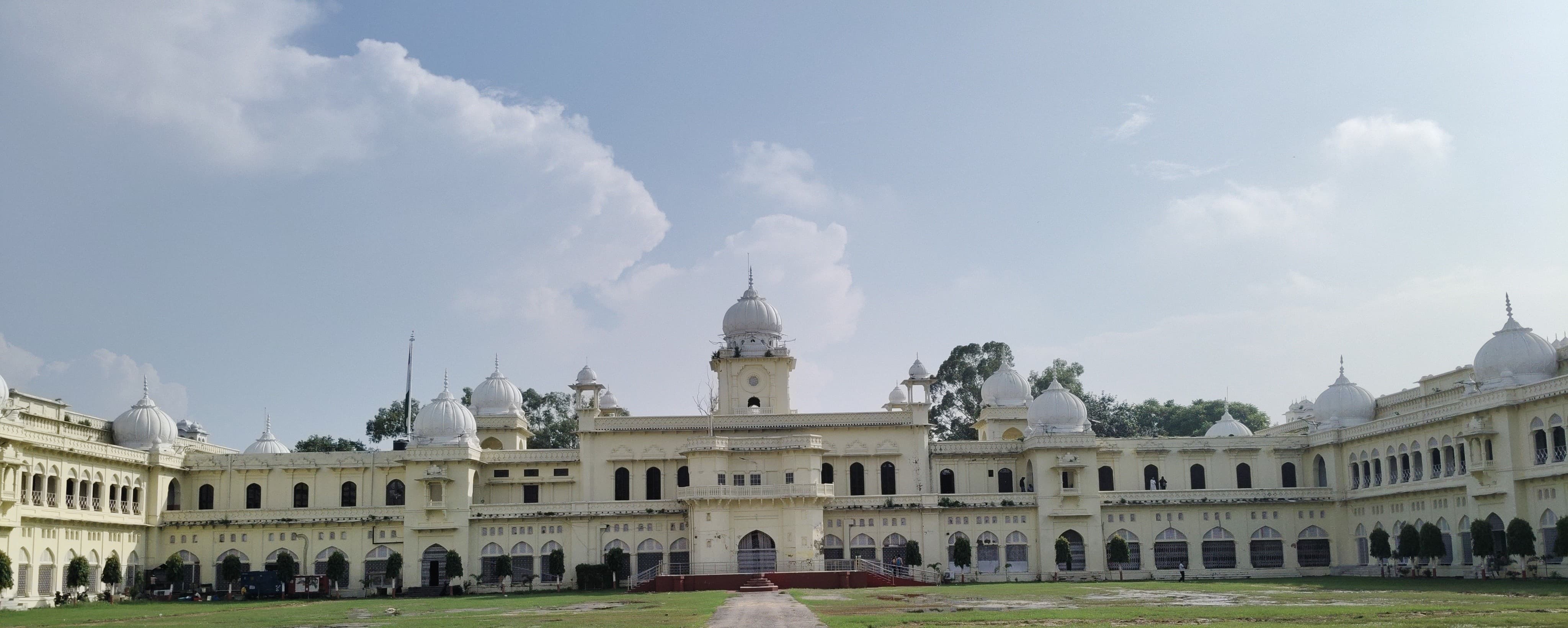 University of Lucknow: Admission 2025, Courses, Fees, Cutoff, Ranking ...
