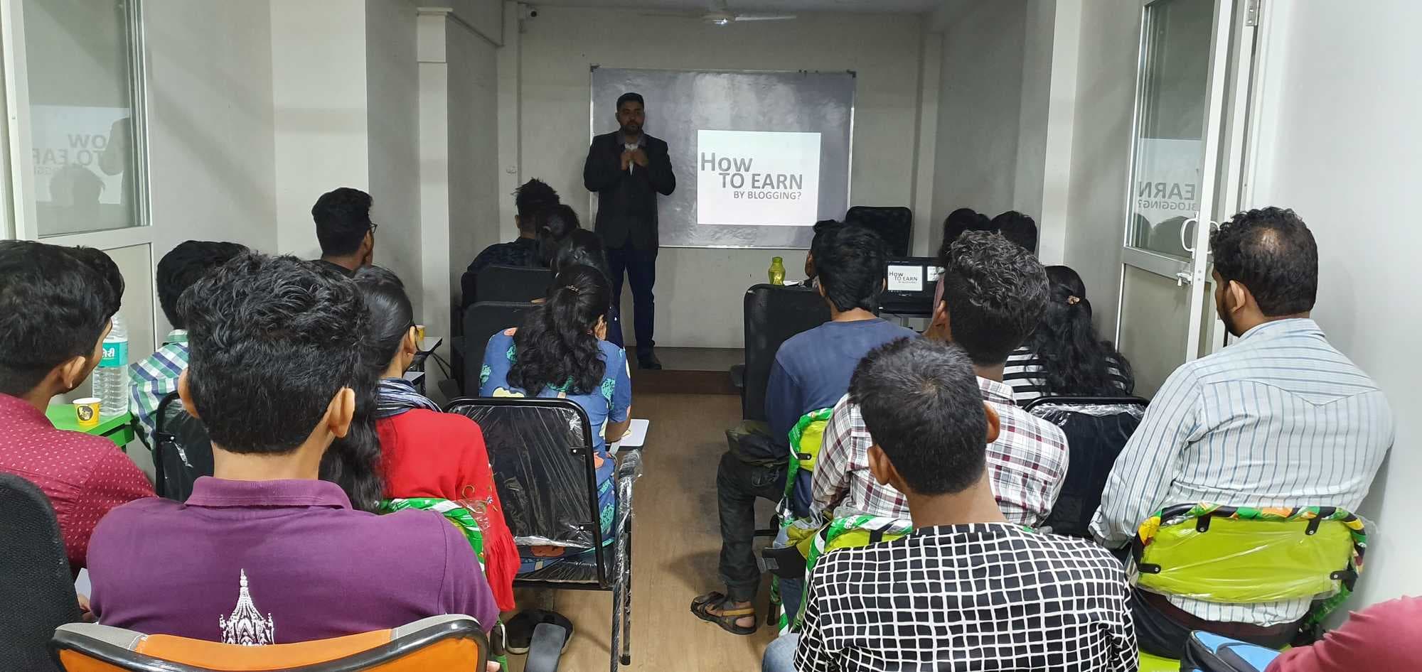 S-TEK IT EDUCATION, Mumbai: Computer Training Institute, Classroom course