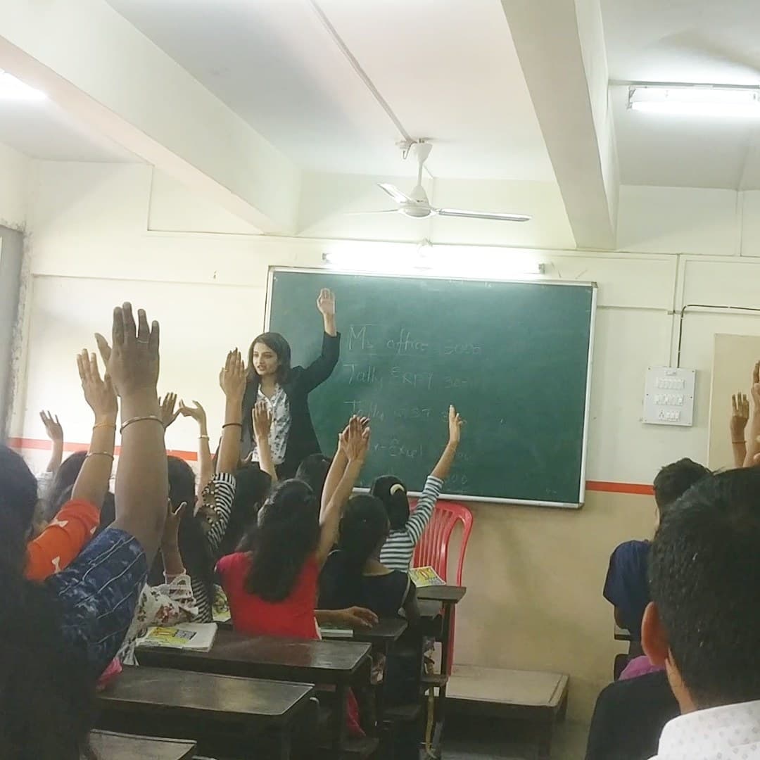 S-TEK IT EDUCATION, Mumbai: Computer Training Institute, Classroom course