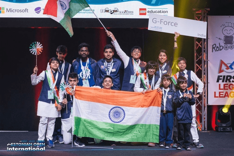 OMOTEC, Mumbai: CODING, Expert Math Coder