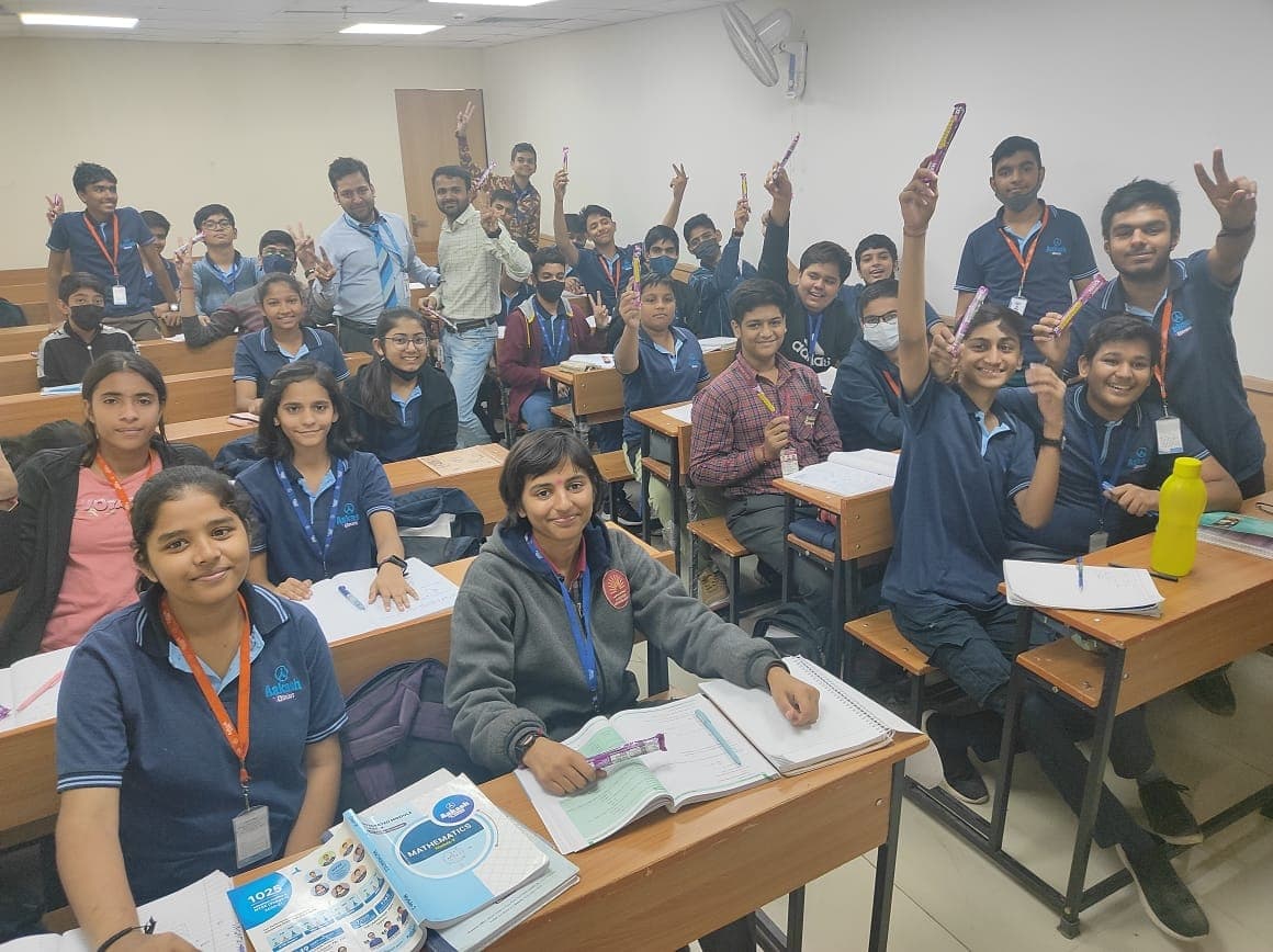 Aakash Institute Gurgaon: Fees 2025, Contact Number, Reviews, Courses ...