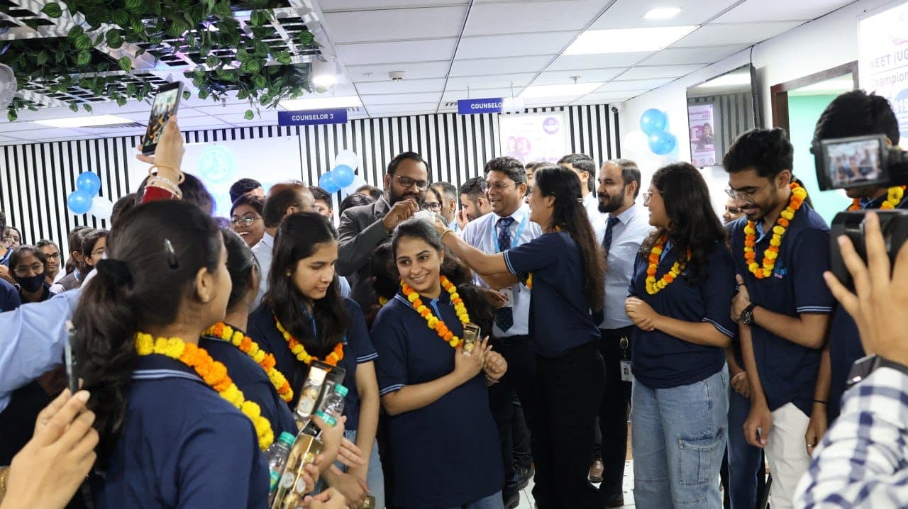 Aakash Institute Gurgaon: Fees 2026, Contact Number, Reviews, Courses ...