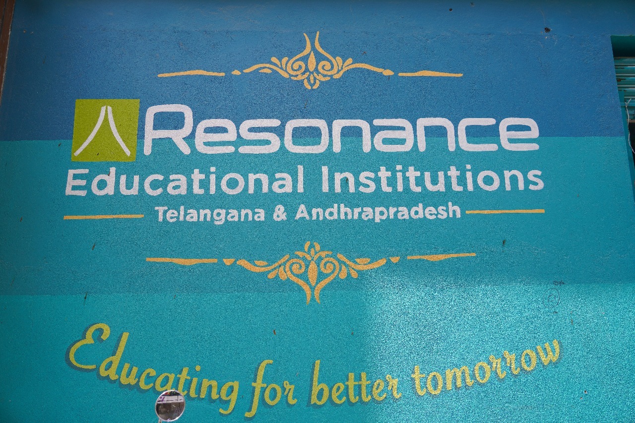Resonance Hyderabad: Fees 2026, Hostels, Contact, Courses, Reviews