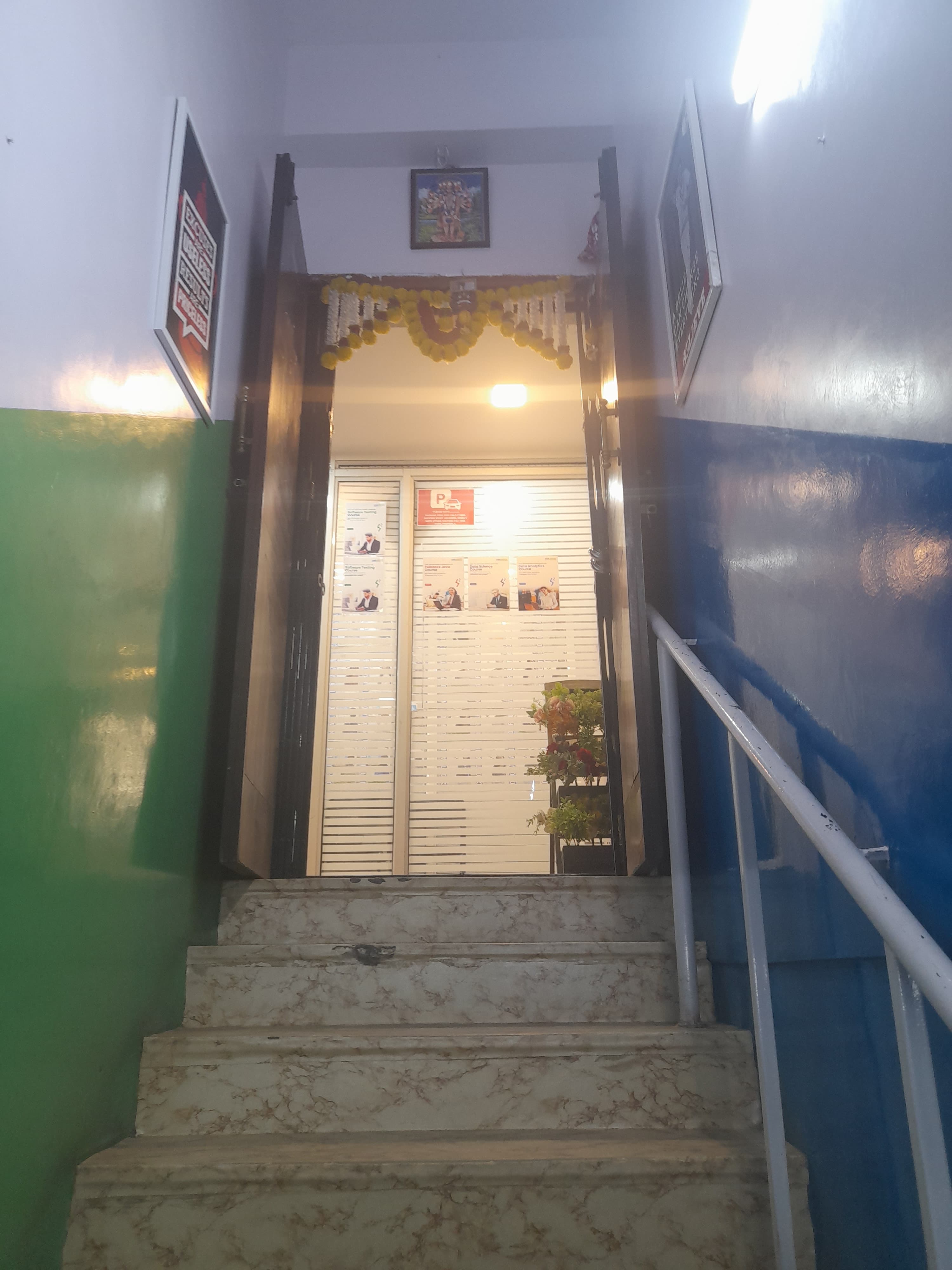 Cyber Success Pune: Reviews, Fees, Address, Contact