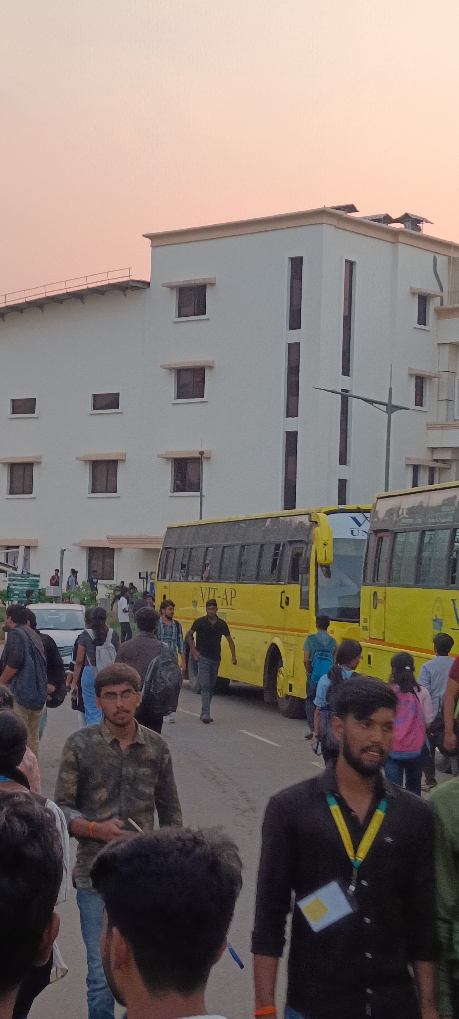 VIT AP Hostel Fees 2025, Facilities, Rooms, Food, Photos