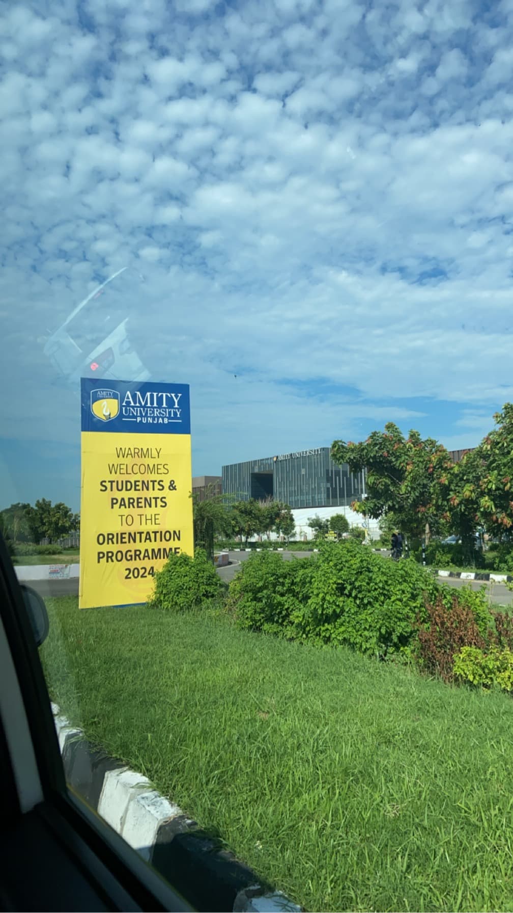 Amity University Mohali Courses & Fees 2025