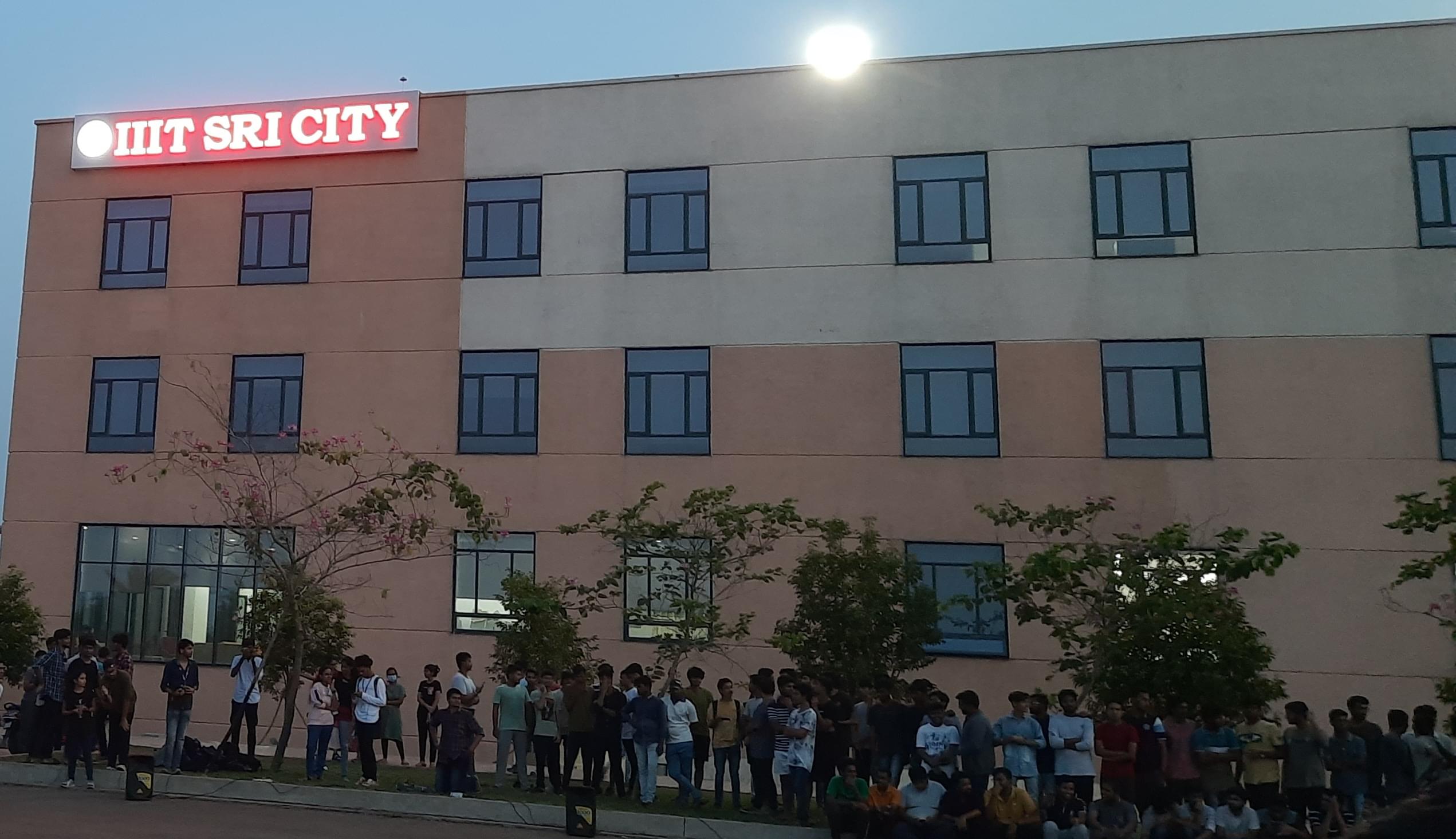 Student's Review On Indian Institute Of Information Technology Sri City - [IIIT], Sri City ...