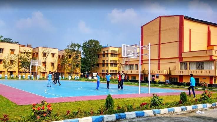 Acharya Prafulla Chandra College Kolkata: Fees, Admission 2025, Courses ...