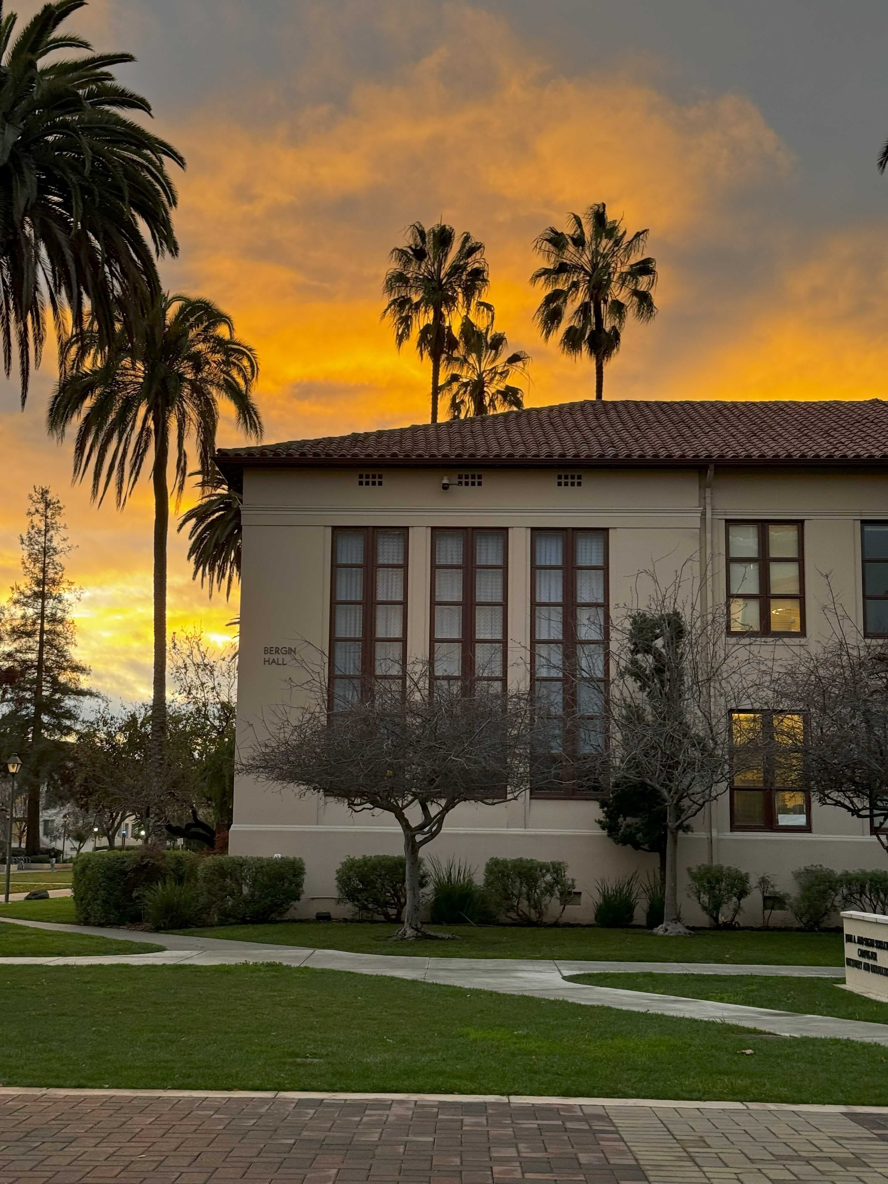 Santa Clara University (SCU): Fees 2025, Scholarships, Admissions 2025 ...