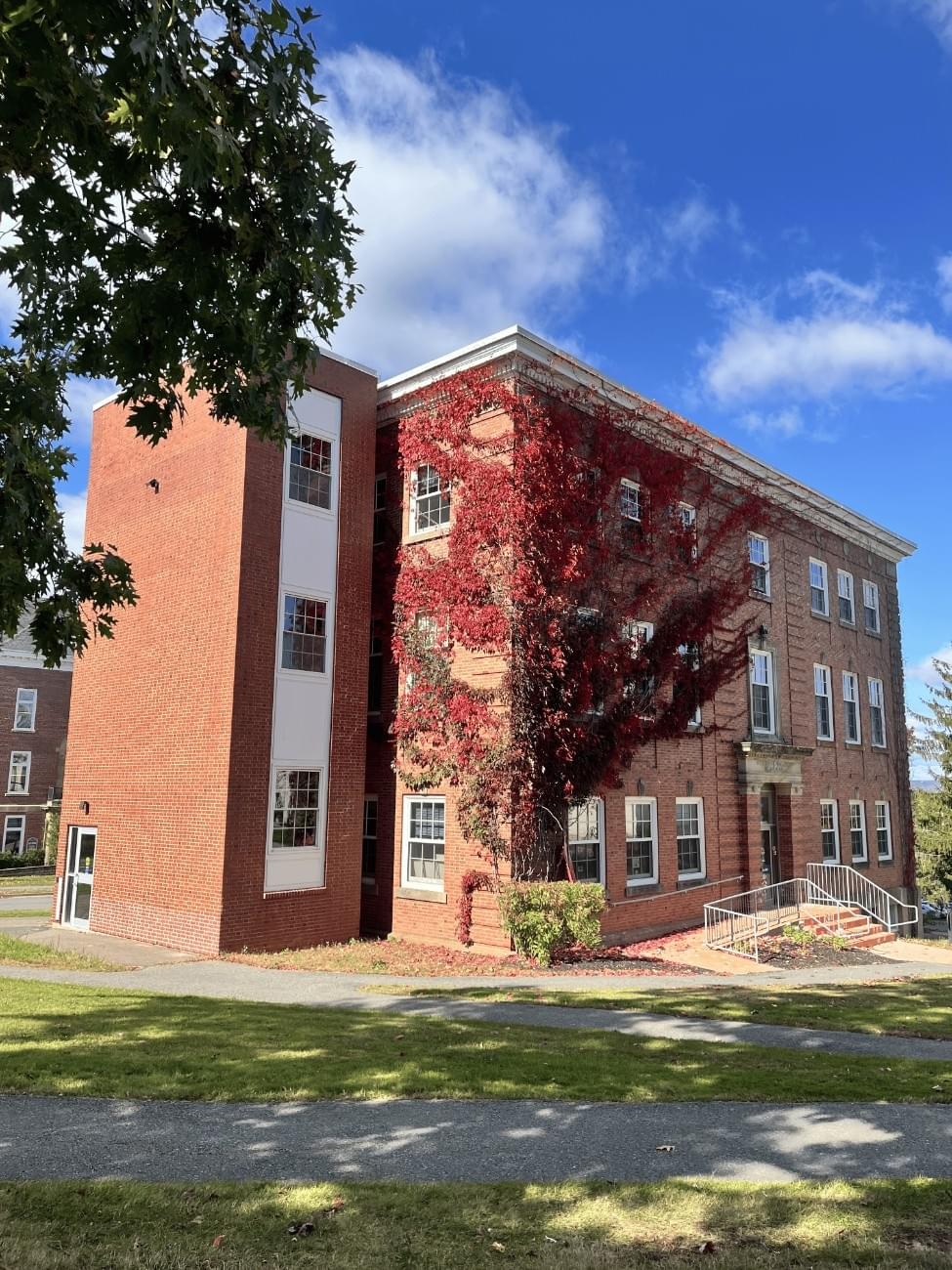Acadia University Admissions 2025: Application Deadline, Eligibility & Fees