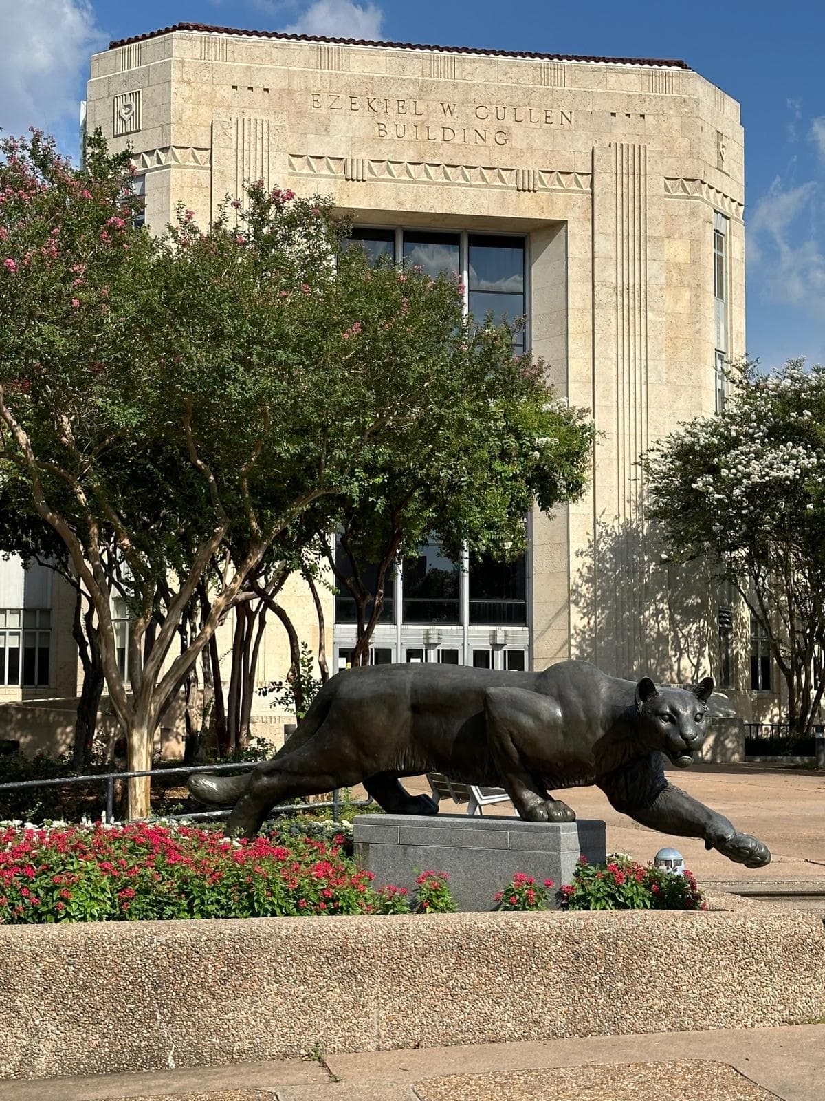 University of Houston, Houston: Admissions 2026, Scholarships, Fees ...