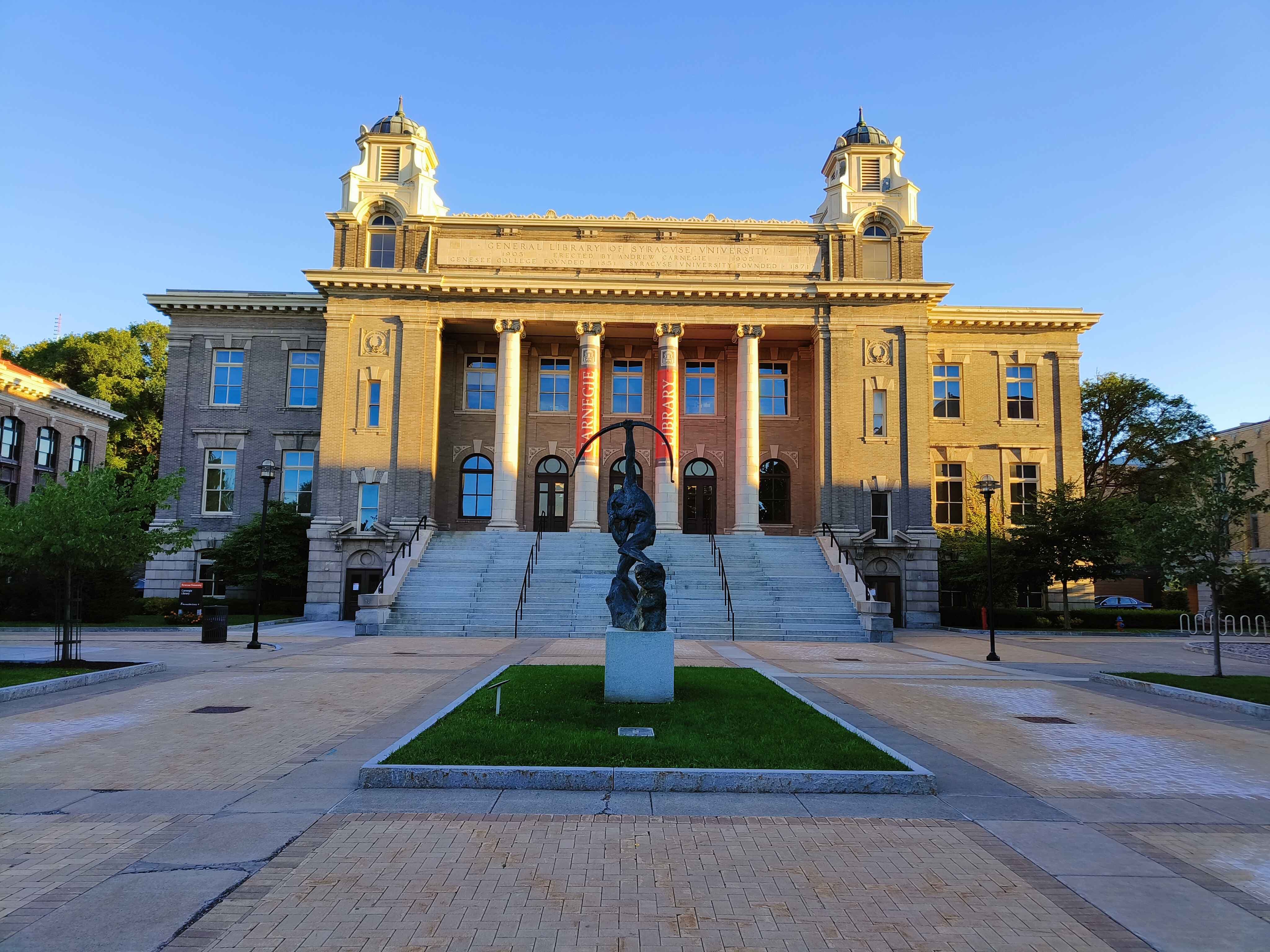 Syracuse University: Rankings 2026, Top Programs & Admissions