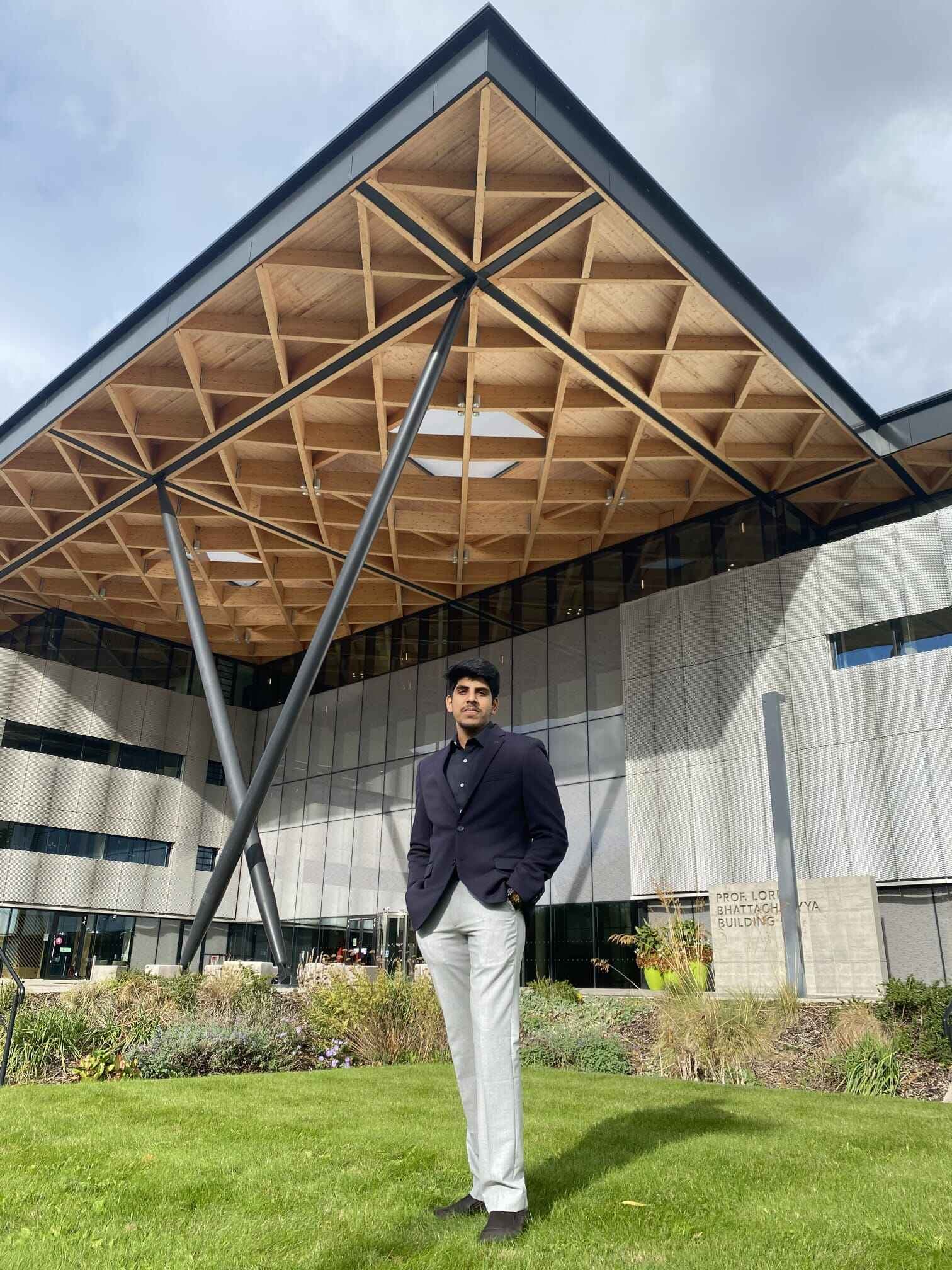 University of Warwick: Admissions 2026, Fees, Rankings, Scholarships ...