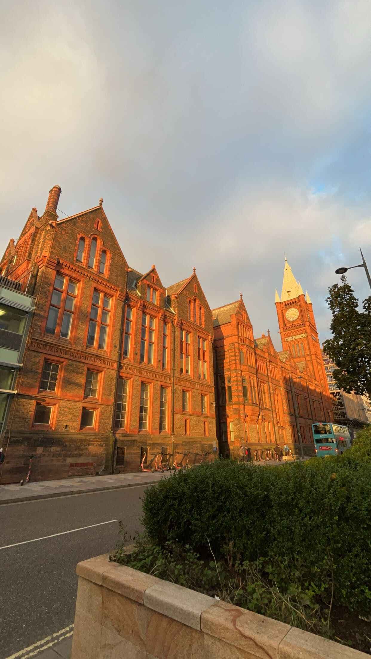 University of Liverpool Admissions 2025 and Acceptance Rate